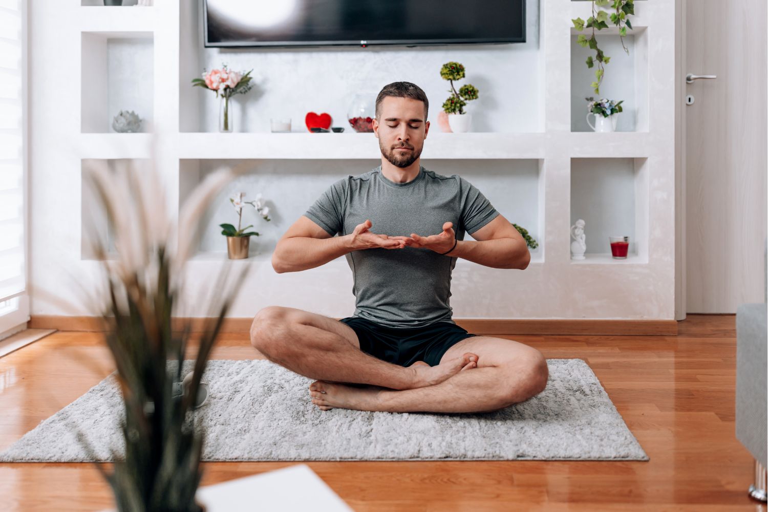 Breathwork: A Journey into Holistic Breathing for Well-Being – Mindhoney